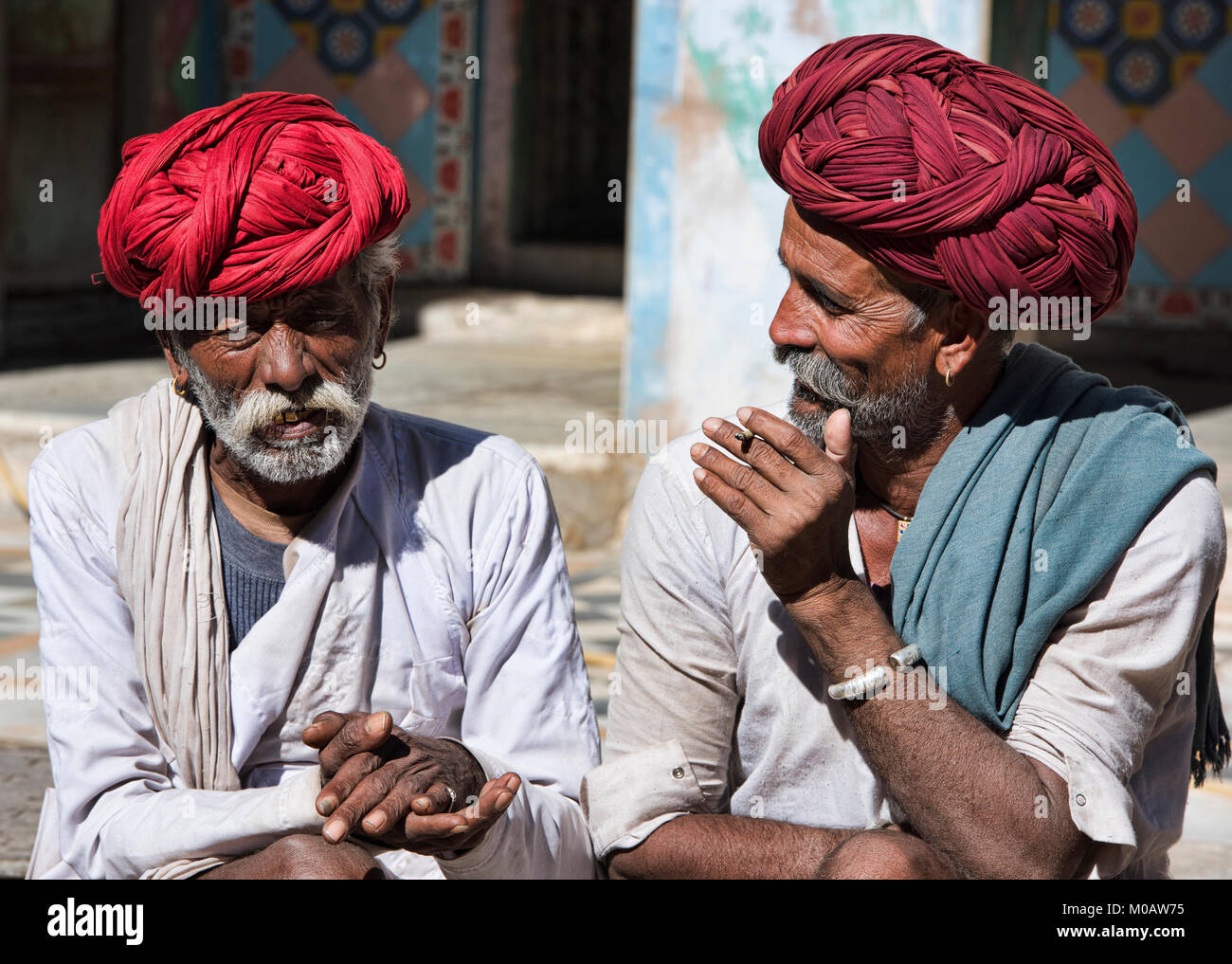Traditional turban colour hi-res stock photography and images - Alamy