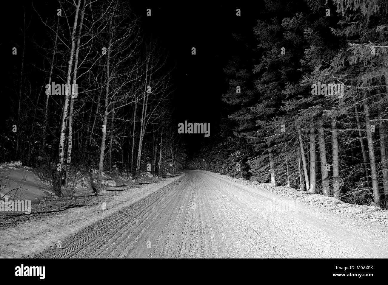 Canada ice road Black and White Stock Photos & Images - Alamy