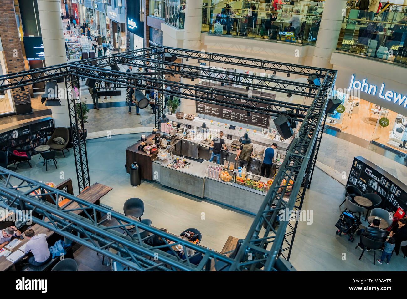 shopping centre mall retail store shop inside interior Stock Photo - Alamy