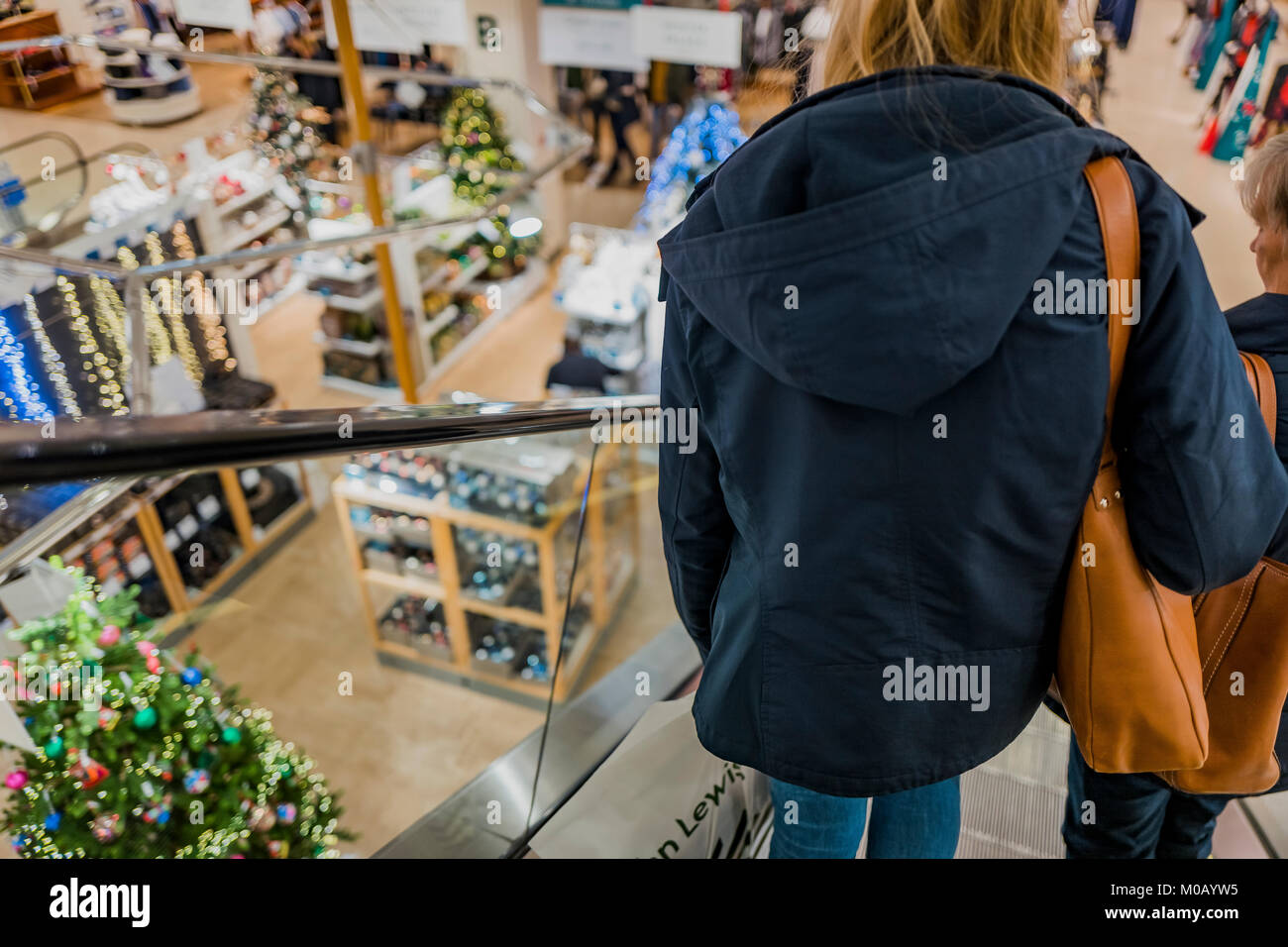 shopping centre mall retail store shop inside interior Stock Photo - Alamy