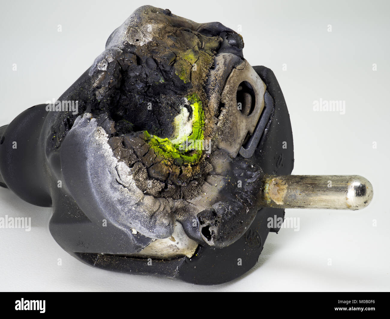Electrical fire hi-res stock photography and images - Alamy