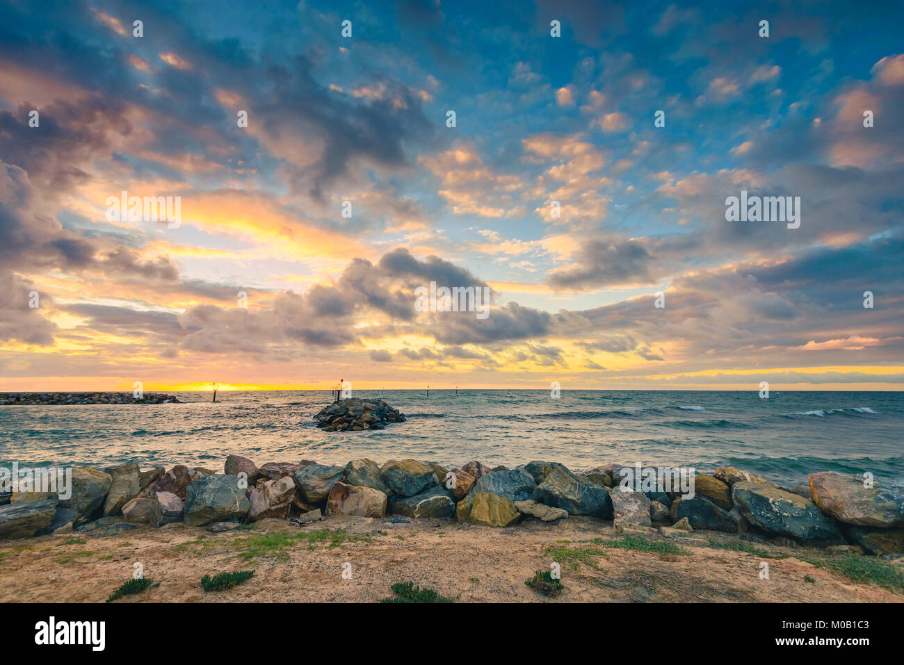 Adelaide sunset hi-res stock photography and images - Alamy