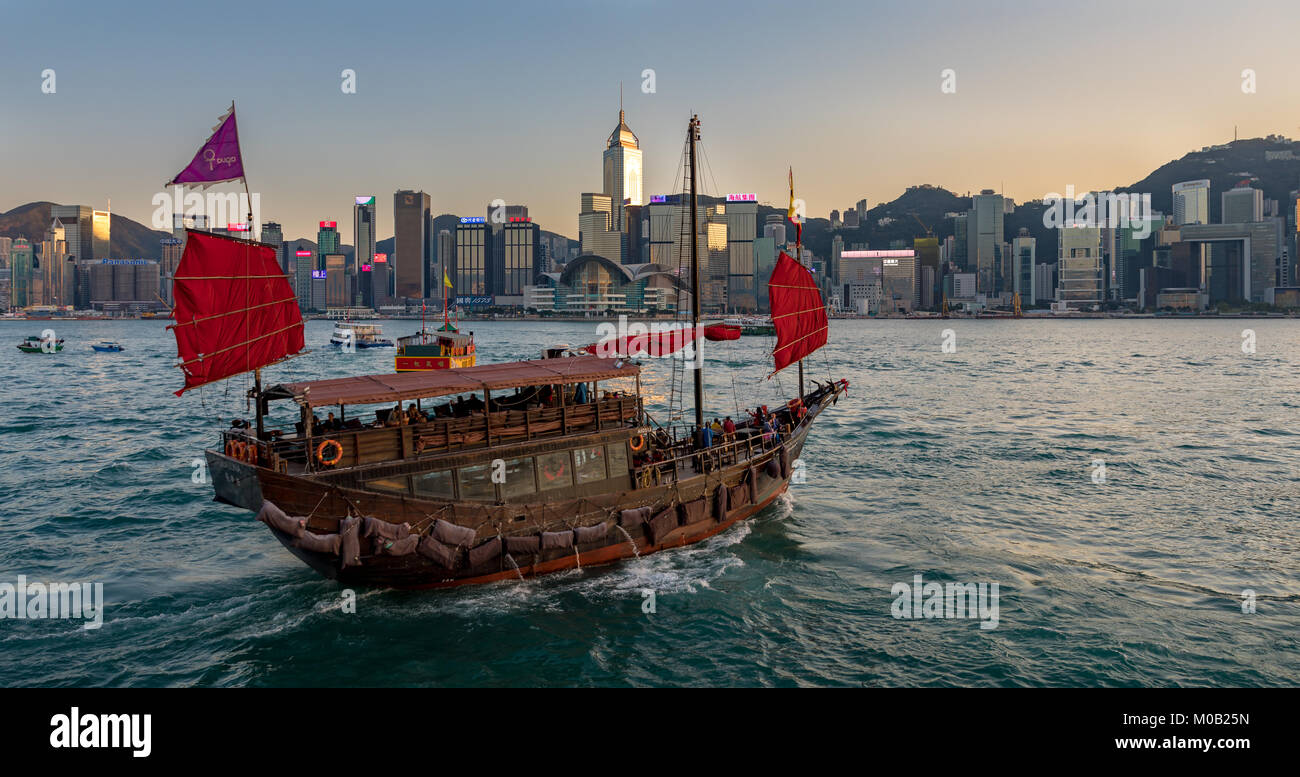 Jan 14, 2018 Hong Kong China Asia Traditional junk style boat in Hong ...