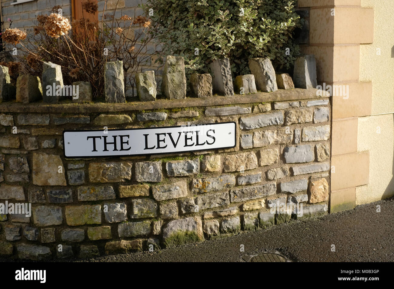 January 2018 - The levels, Street sign for a housing estate in Meare ...