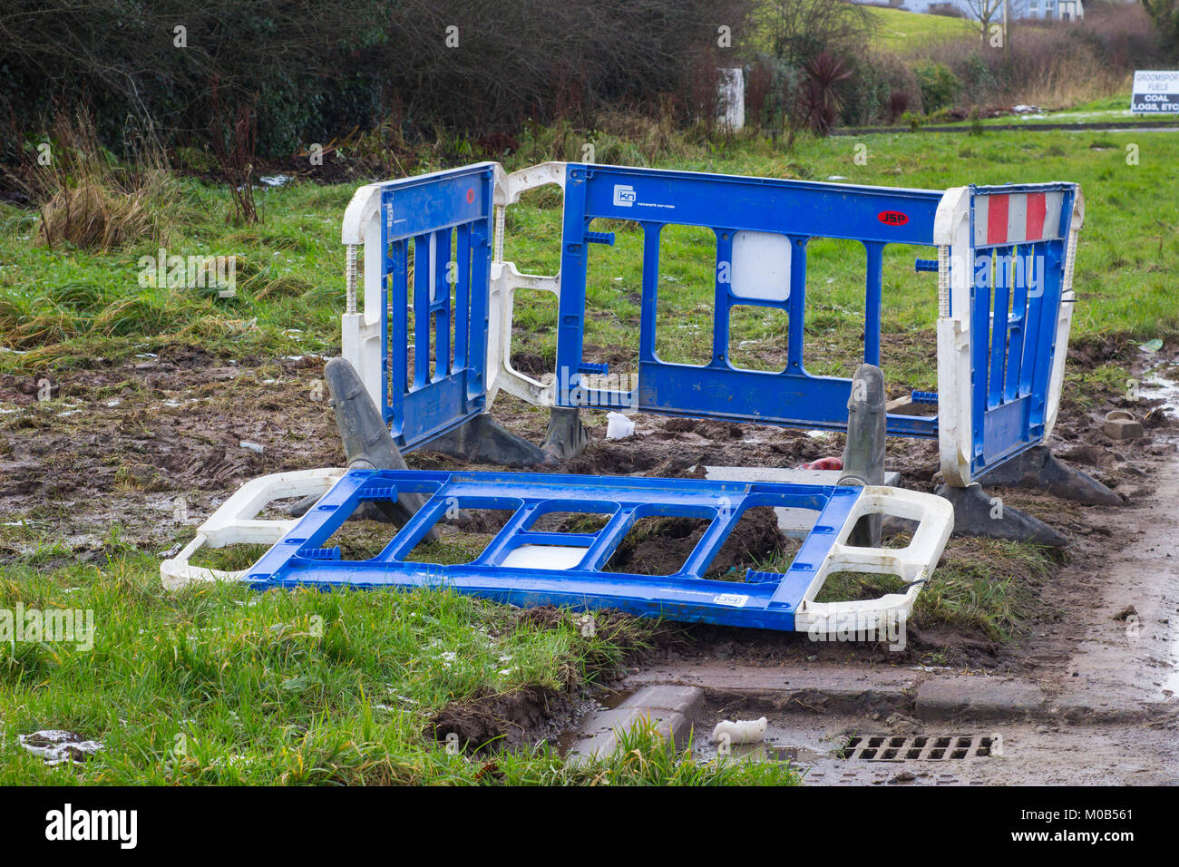 Safety barrier around manhole hi-res stock photography and images - Alamy
