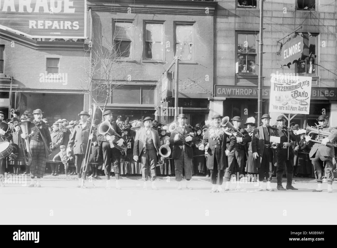 New years day mummers hi-res stock photography and images - Alamy