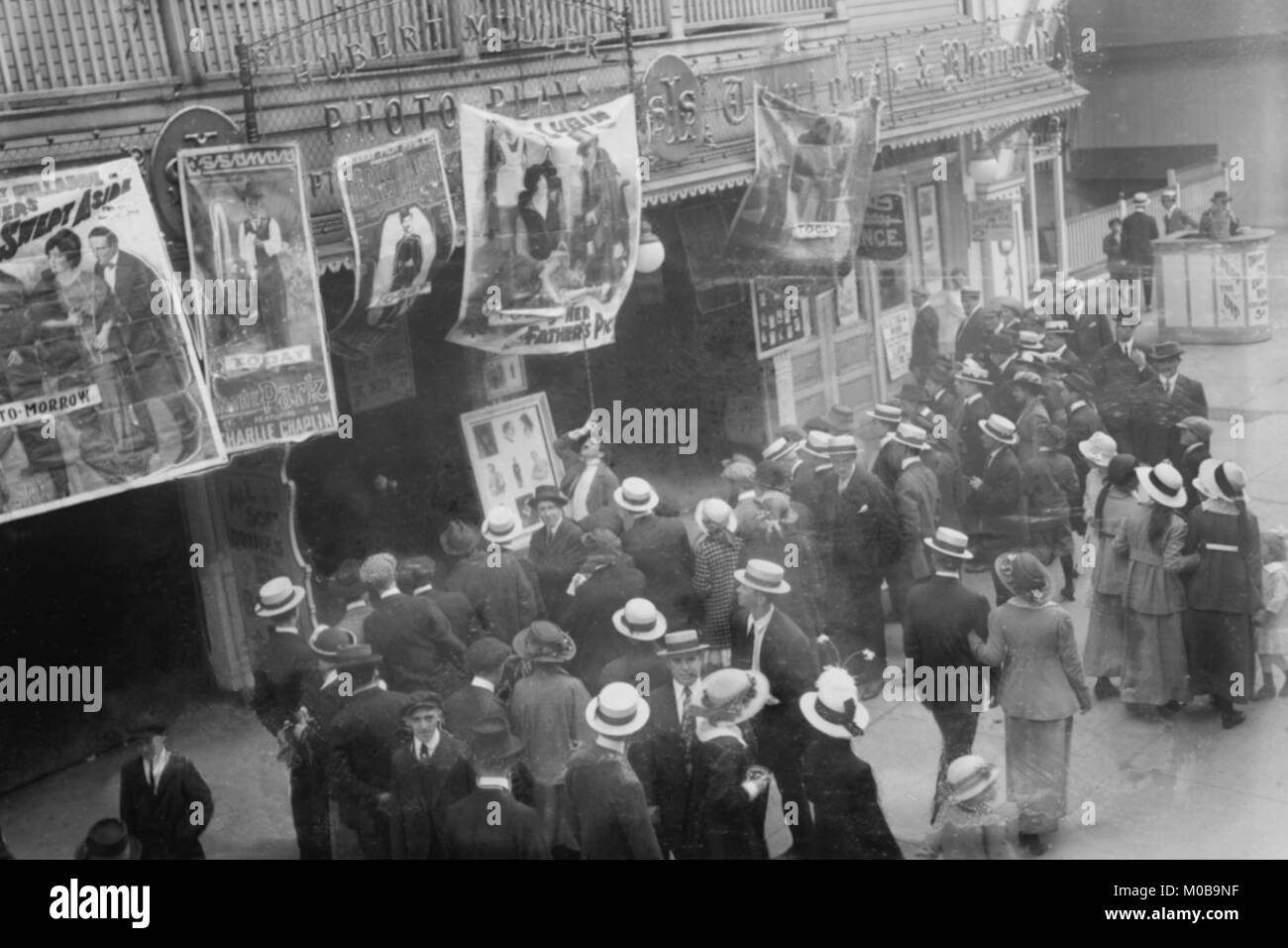 New york coney island Black and White Stock Photos & Images - Alamy