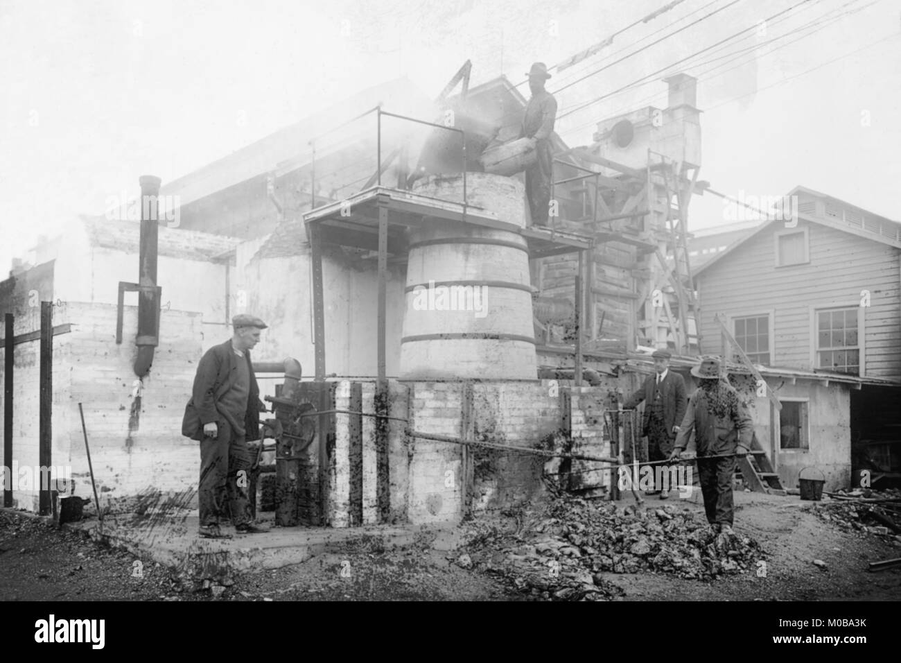 Processing agriculture Black and White Stock Photos & Images - Alamy