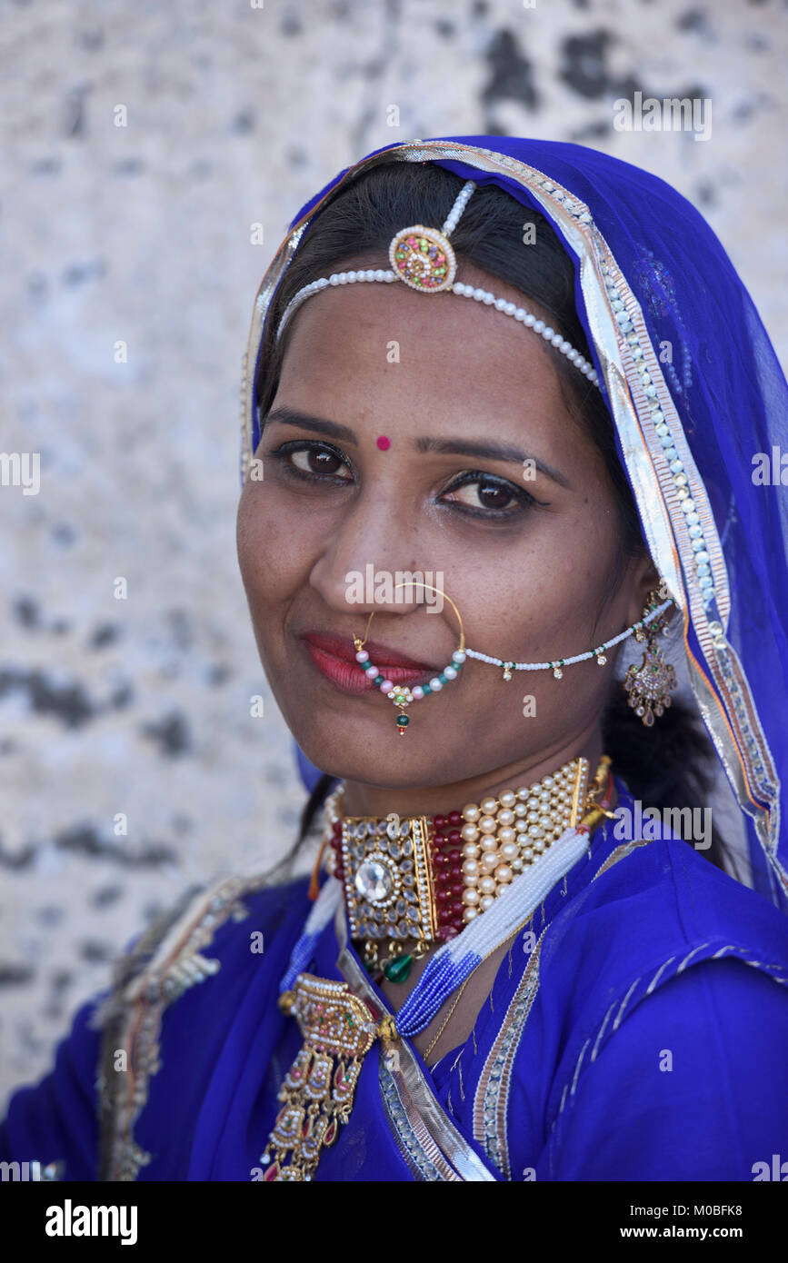 Rajasthani bride, Udaipur, Rajasthan, India Stock Photo - Alamy