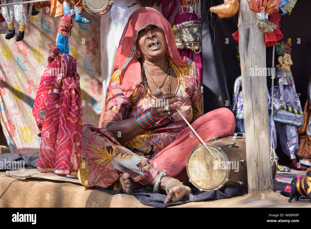Rajasthani puppets hi-res stock photography and images - Alamy