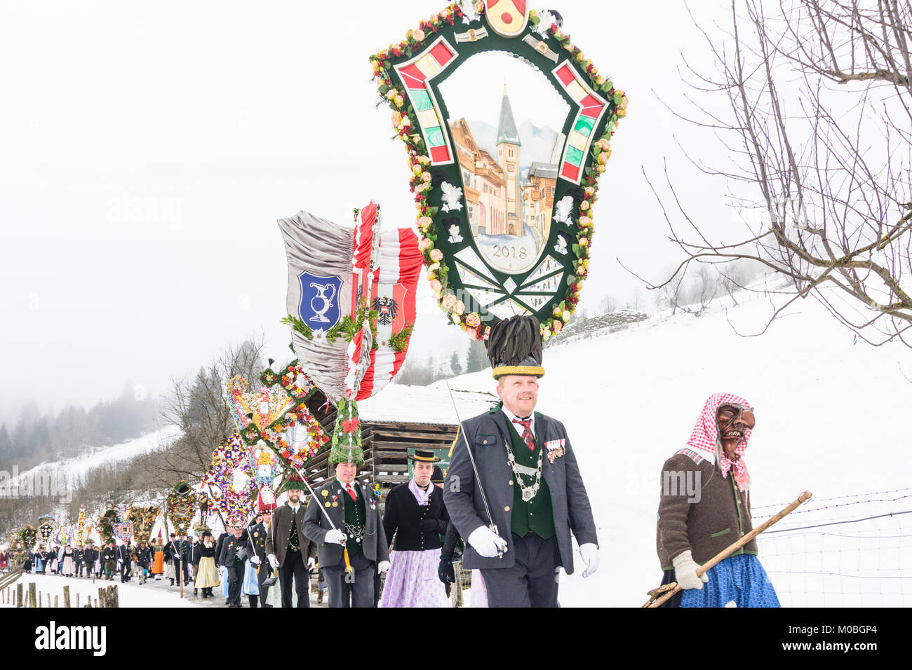 Bad Hofgastein: Perchtenlauf (Percht Perchten mask procession ...