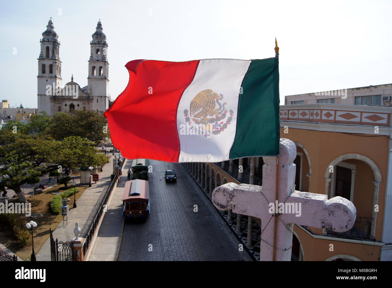 Campeche flag hi-res stock photography and images - Alamy