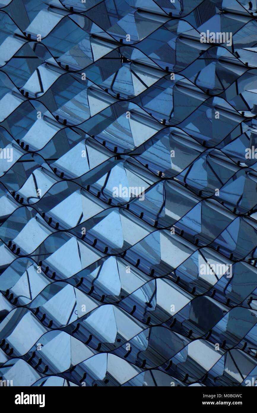 Geometric blue glass pattern on skyscraper Stock Photo - Alamy