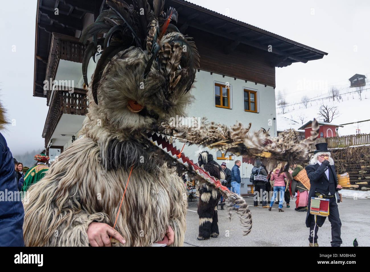 Bad Hofgastein: Perchtenlauf (Percht Perchten mask procession ...