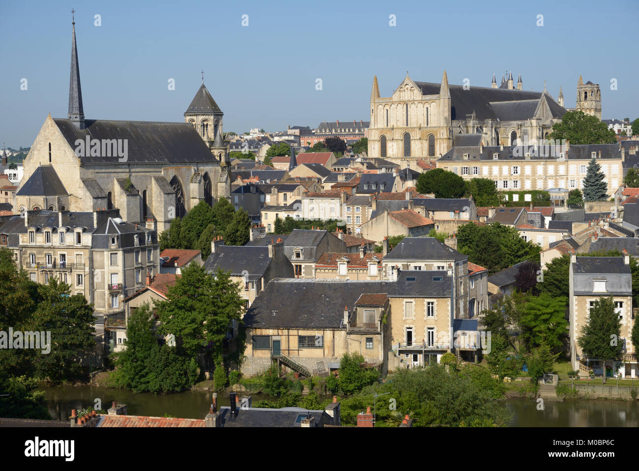 Poitiers city hi-res stock photography and images - Alamy