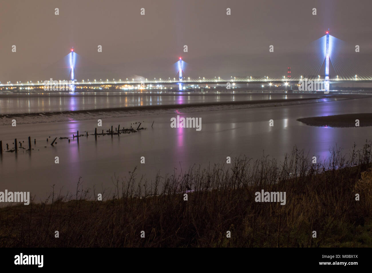 Halton bridge hi-res stock photography and images - Alamy