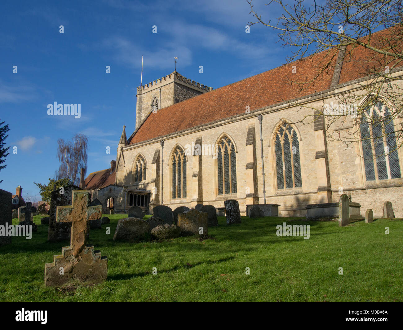 Dorchester abbey exterior hi-res stock photography and images - Alamy