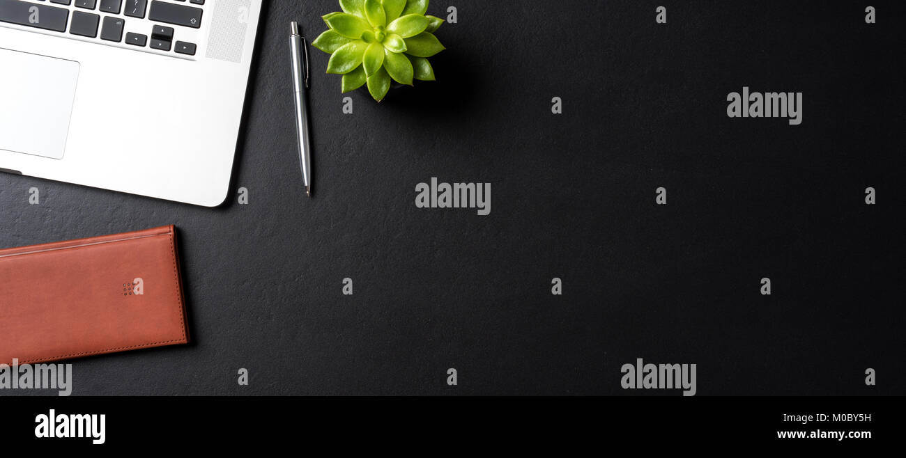 Computer table top hi-res stock photography and images - Alamy