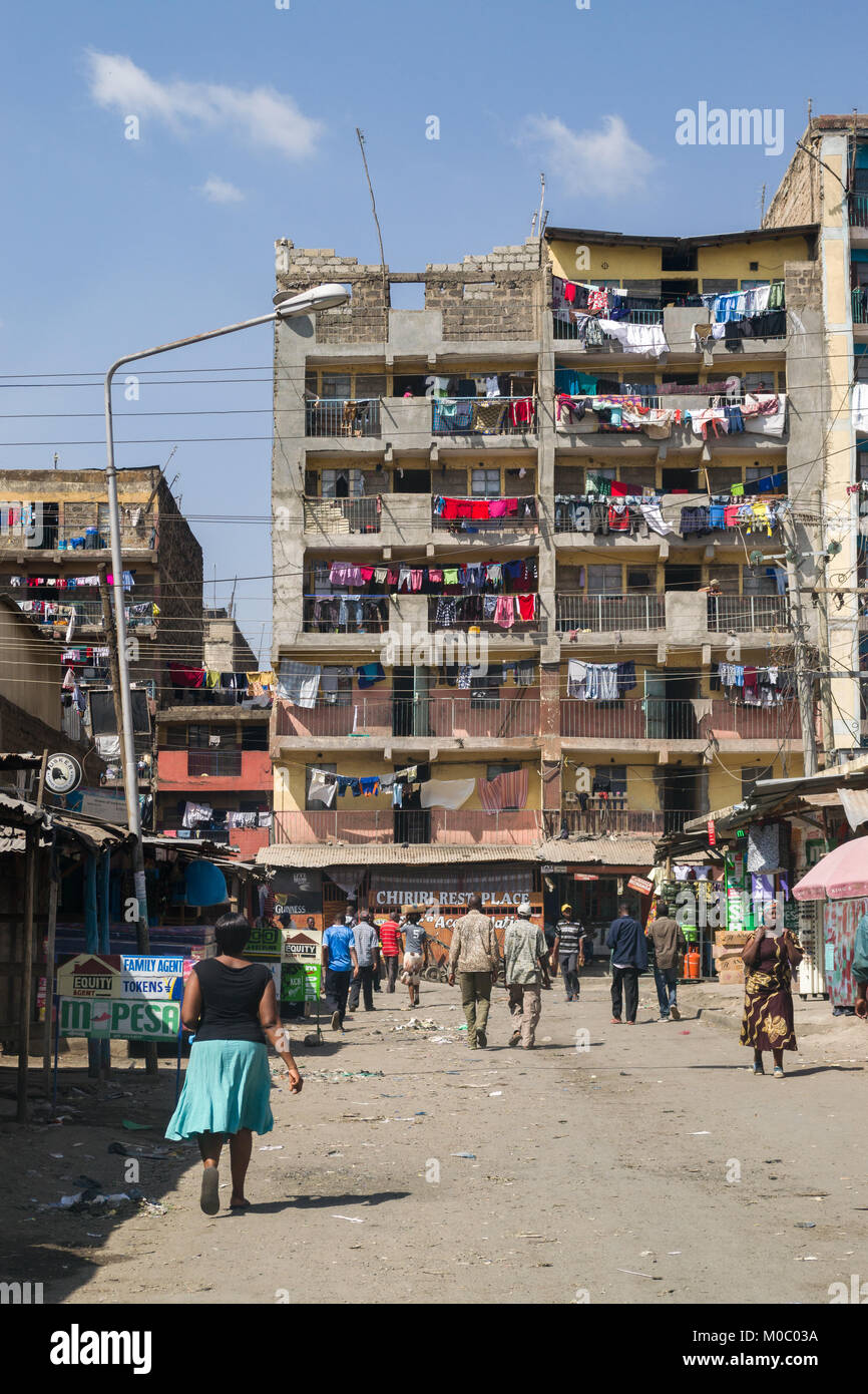 Street scene showing buildings hi-res stock photography and images - Alamy