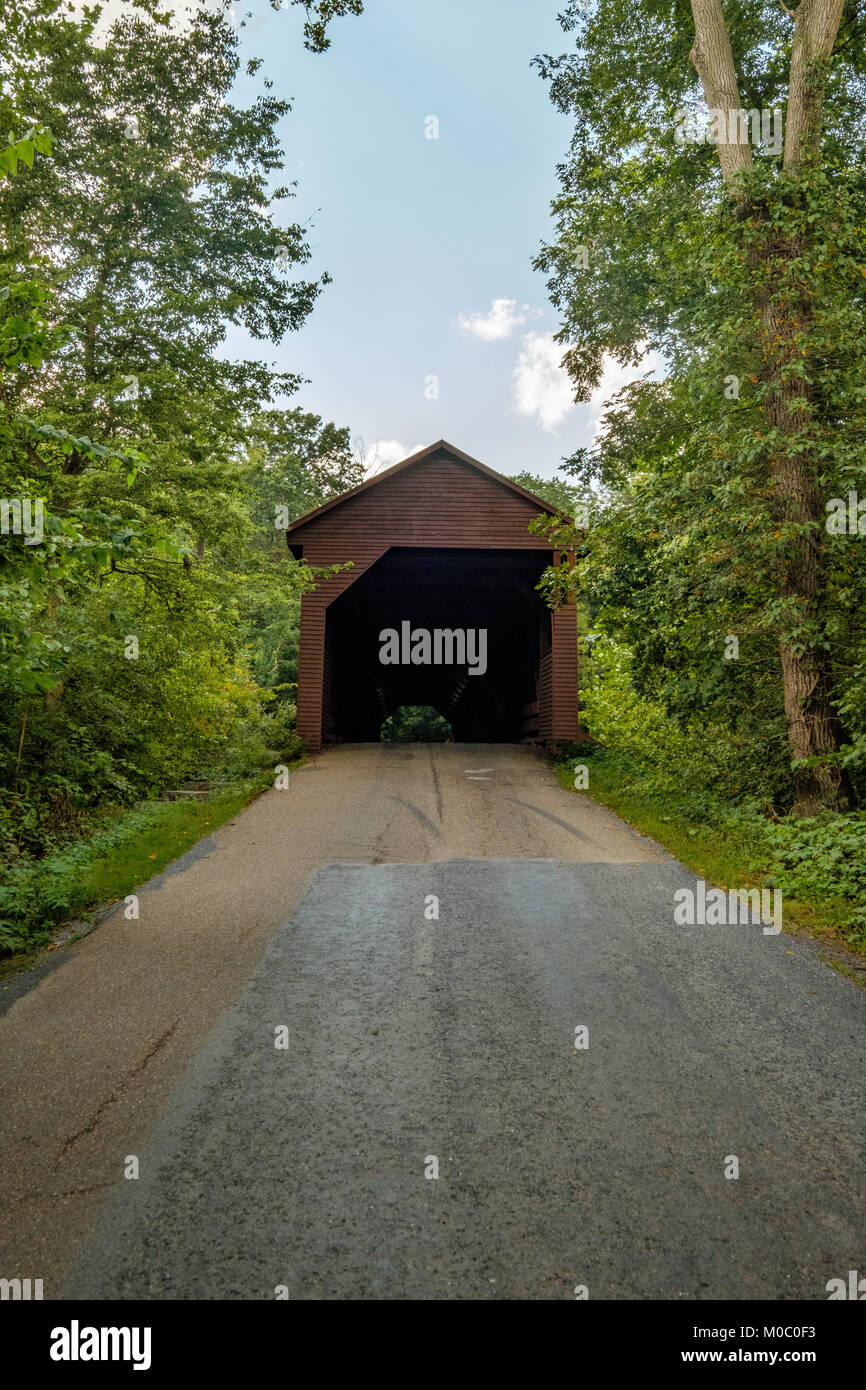 Meem's bottom bridge hi-res stock photography and images - Alamy