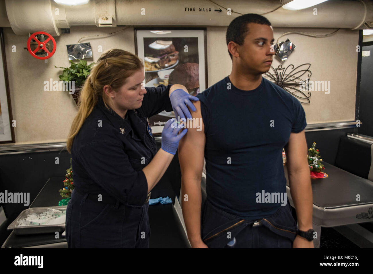 ARABIAN GULF (Dec. 26, 2017) Hospital Corpsman 2nd Class Sarah Harrell ...