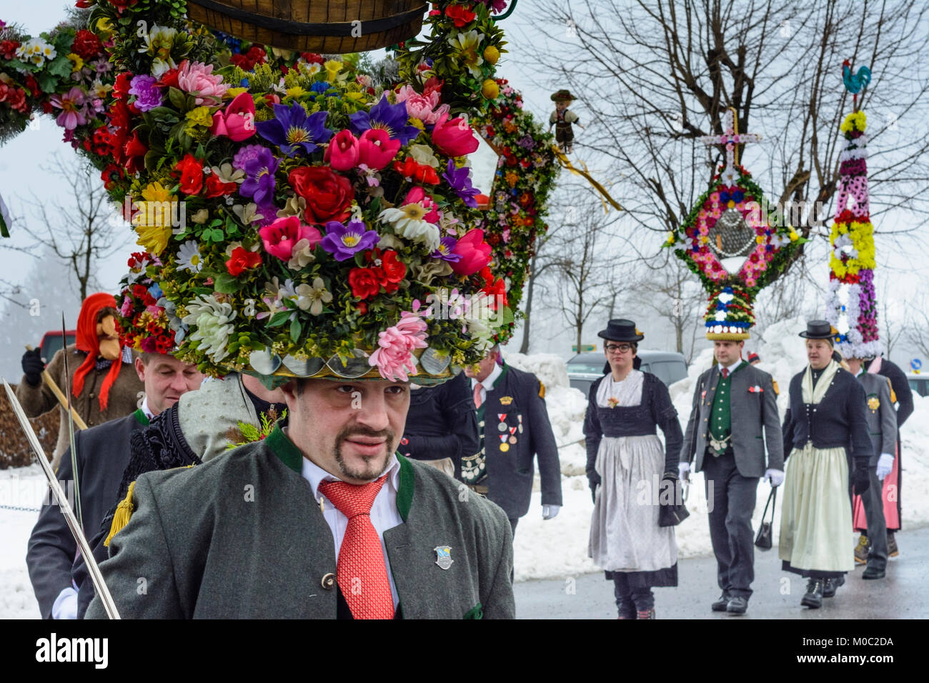 Bad Hofgastein: Perchtenlauf (Percht Perchten mask procession ...