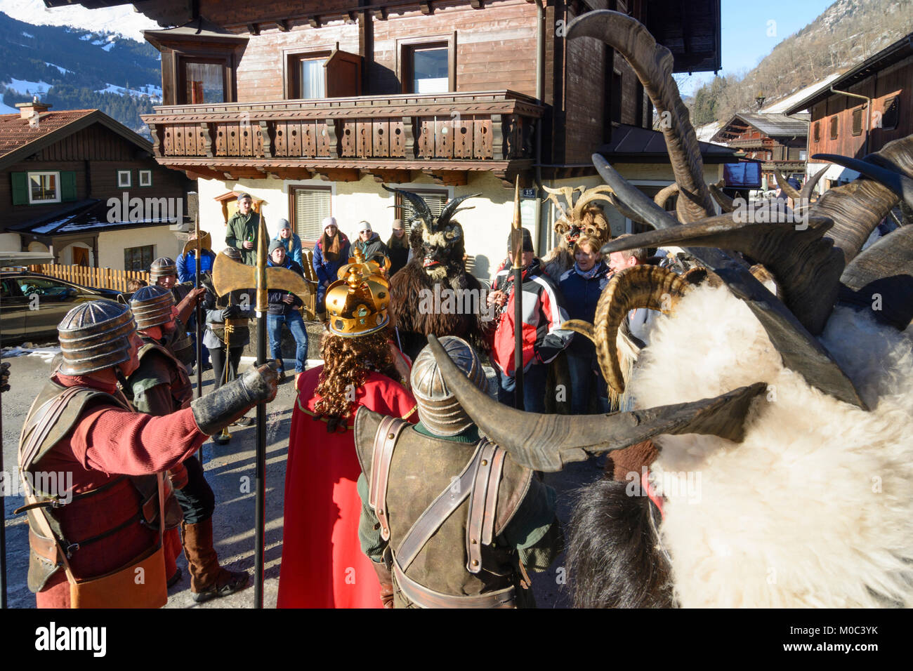Bad Hofgastein: Perchtenlauf (Percht Perchten mask procession ...