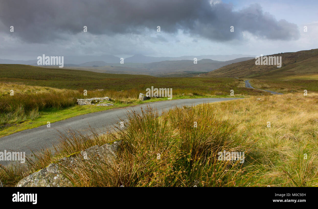 Snowdonia road hi-res stock photography and images - Alamy