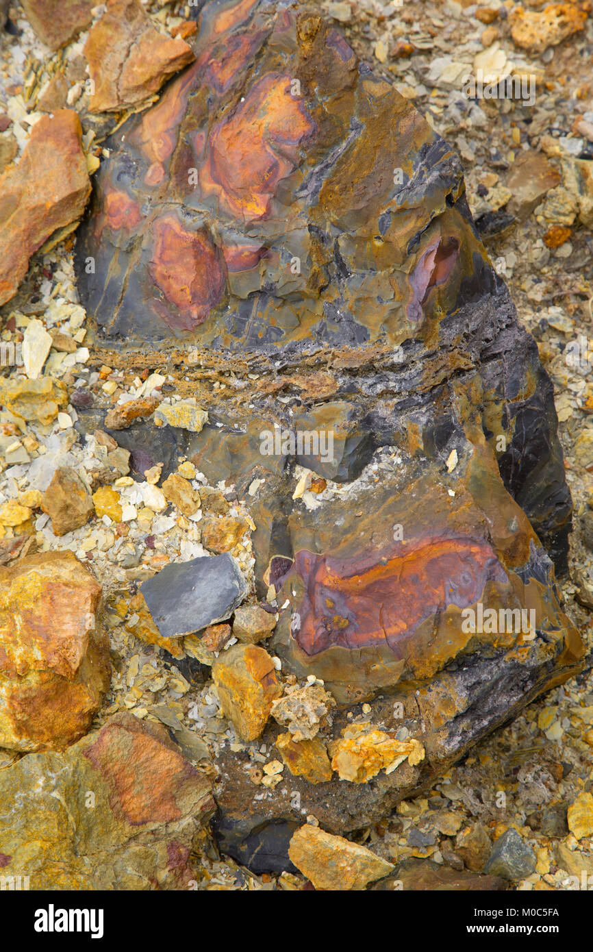 Copper ore stone mine hi-res stock photography and images - Alamy
