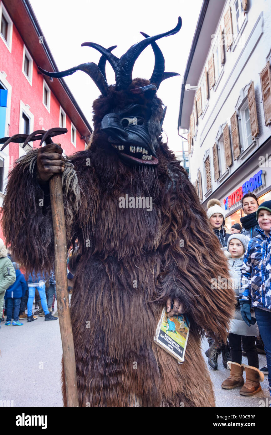 Bad Hofgastein: Perchtenlauf (Percht Perchten mask procession ...