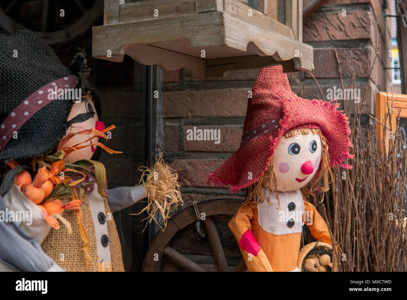 Straw dolls hi-res stock photography and images - Alamy