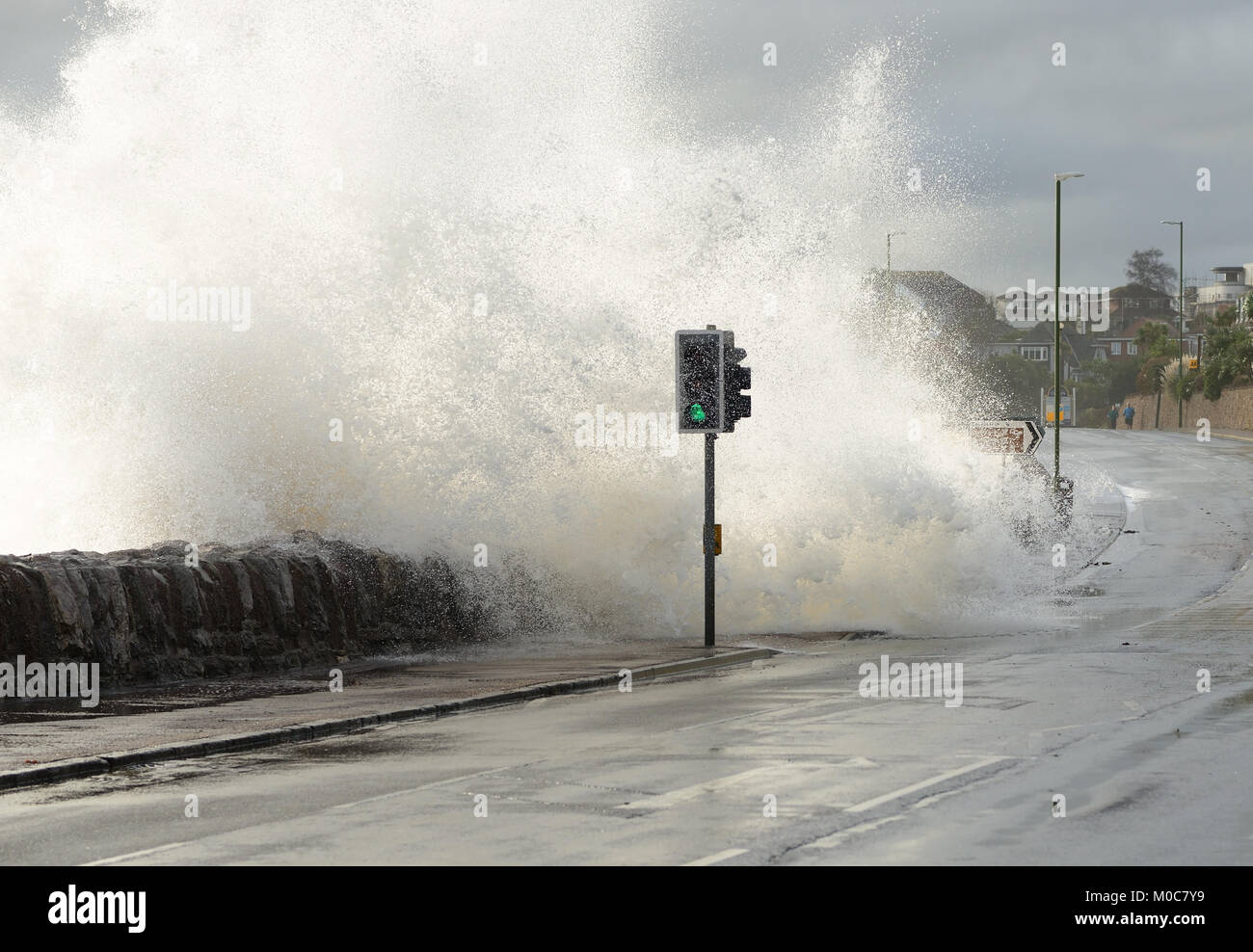 Wave crashing over seawall hi-res stock photography and images - Alamy