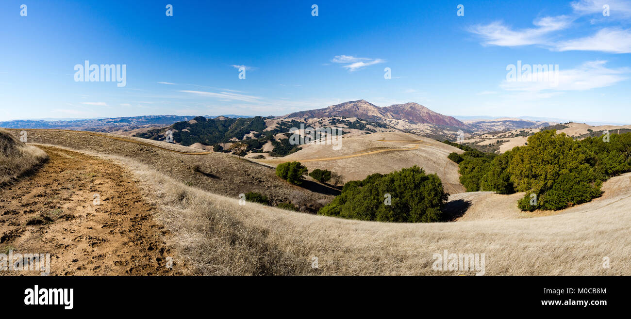 Hike in Morgan Territory Regional Preserve, Walnut Creek, Contra Costa ...