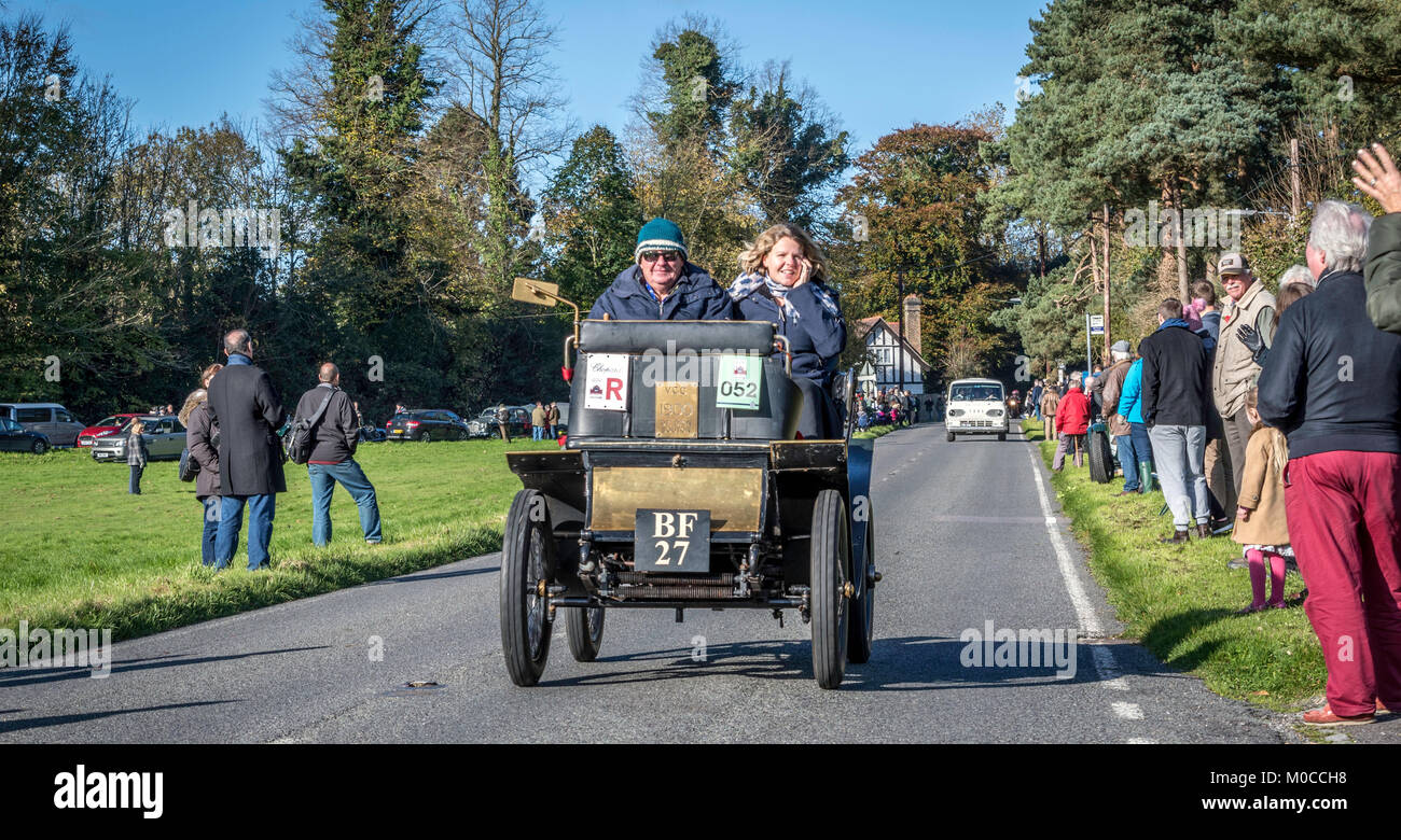 Veteran cars take part in the London to Brighton Rally Stock Photo - Alamy