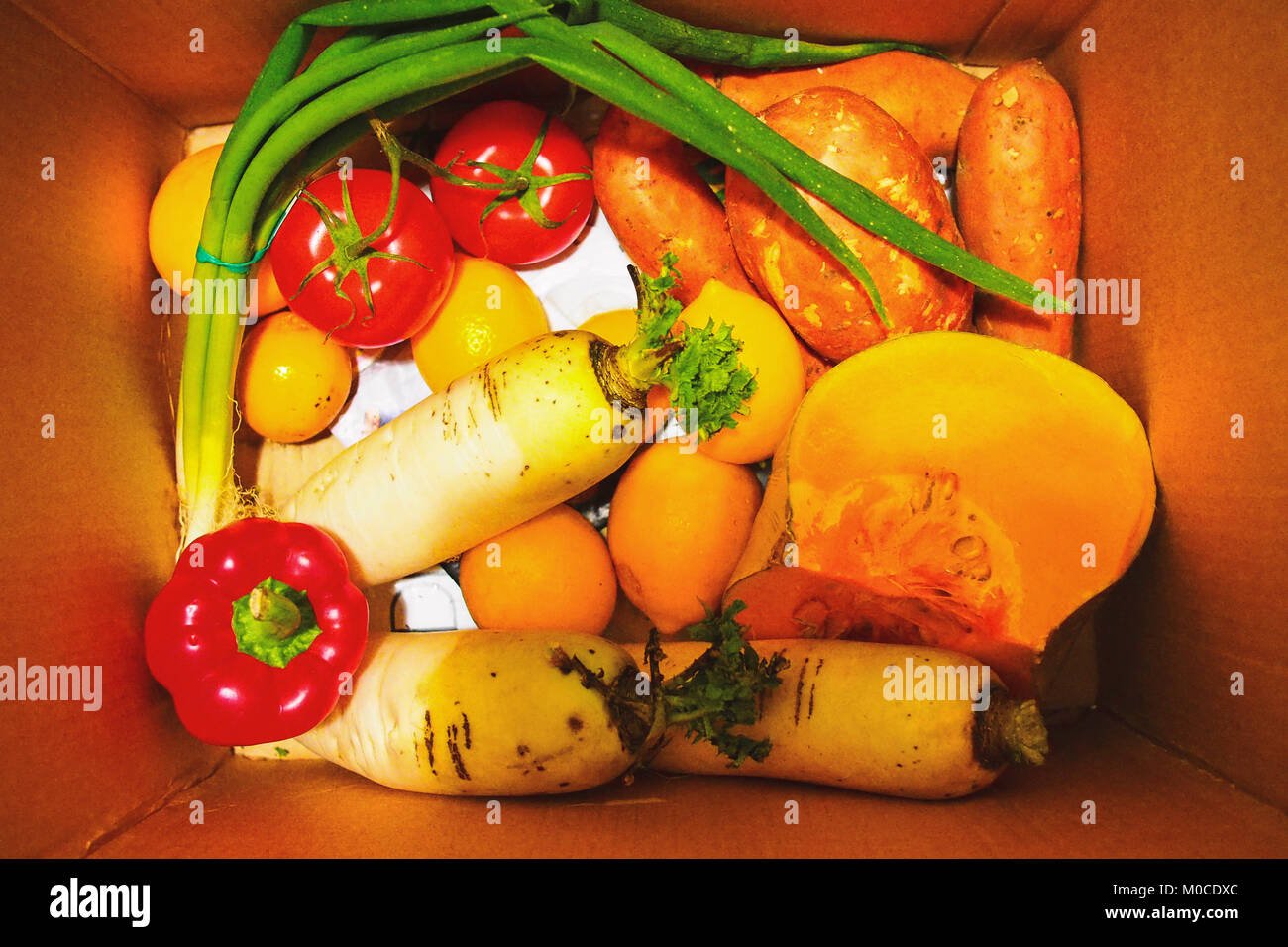 Box spring vegetables hi-res stock photography and images - Alamy