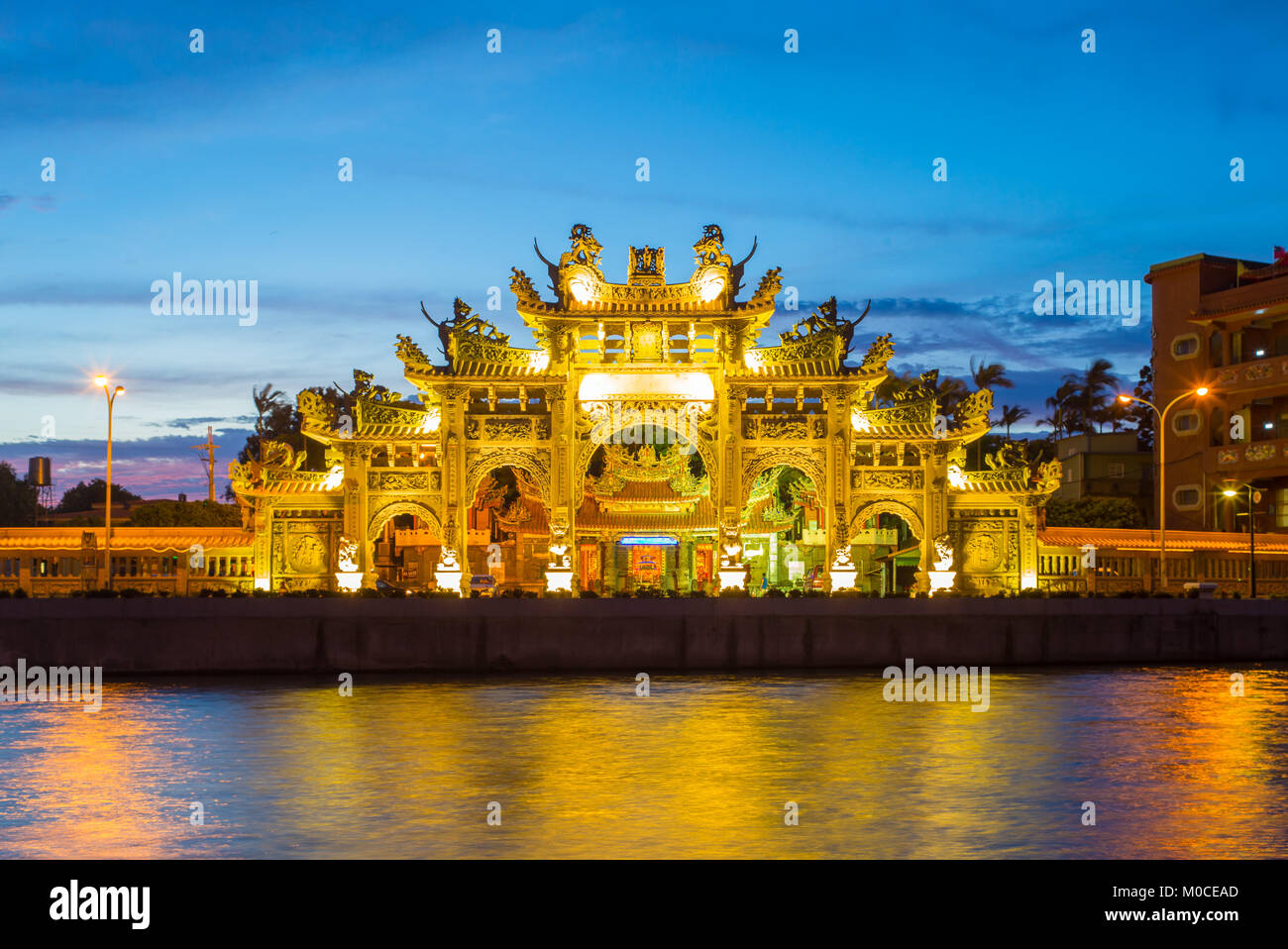 night scene of a Chinese temple in Hsinchu, Taiwan Stock Photo - Alamy