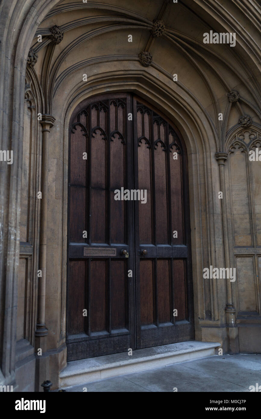 Old style gate hi-res stock photography and images - Alamy
