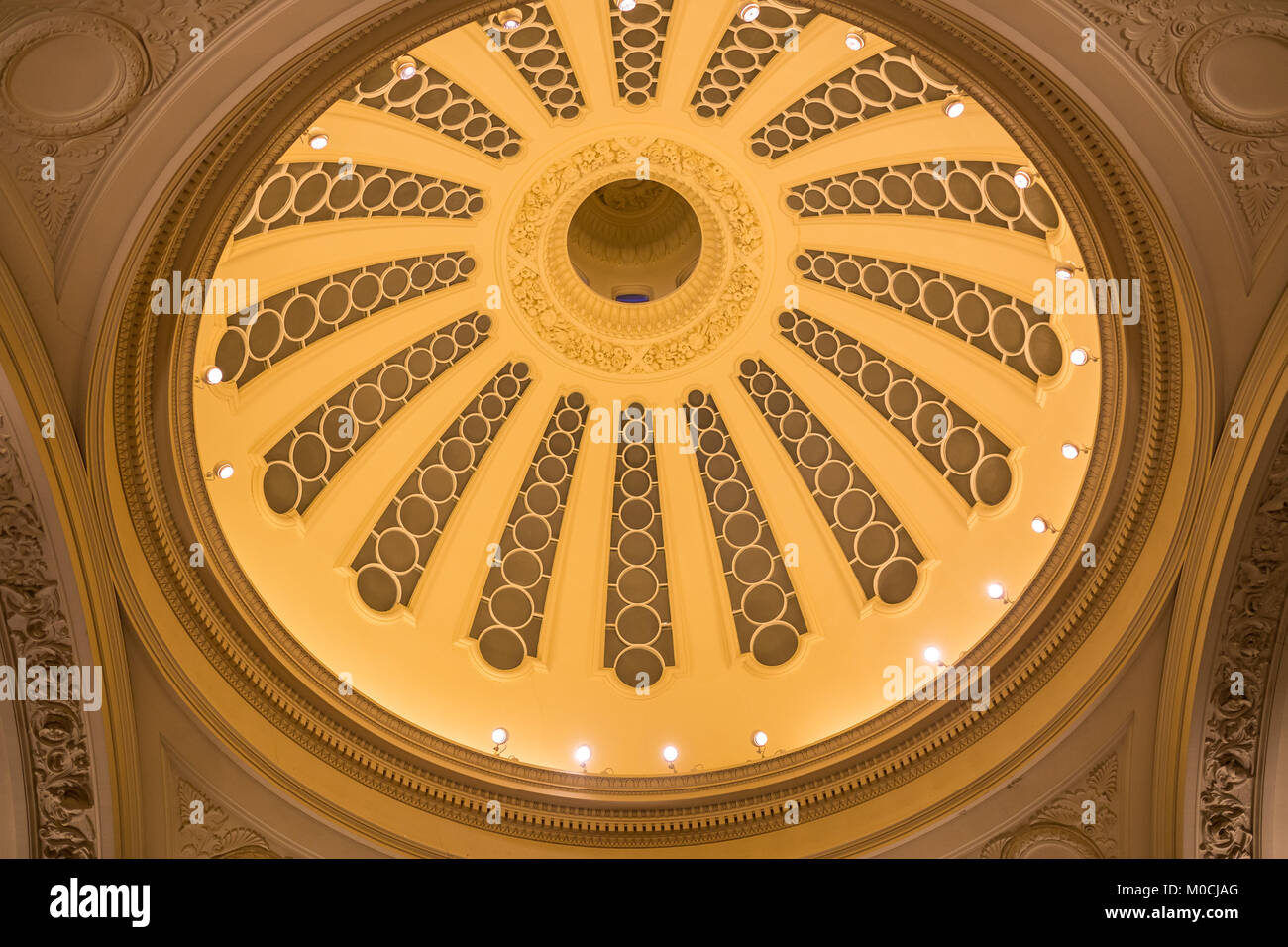 Light round ceiling hi-res stock photography and images - Alamy