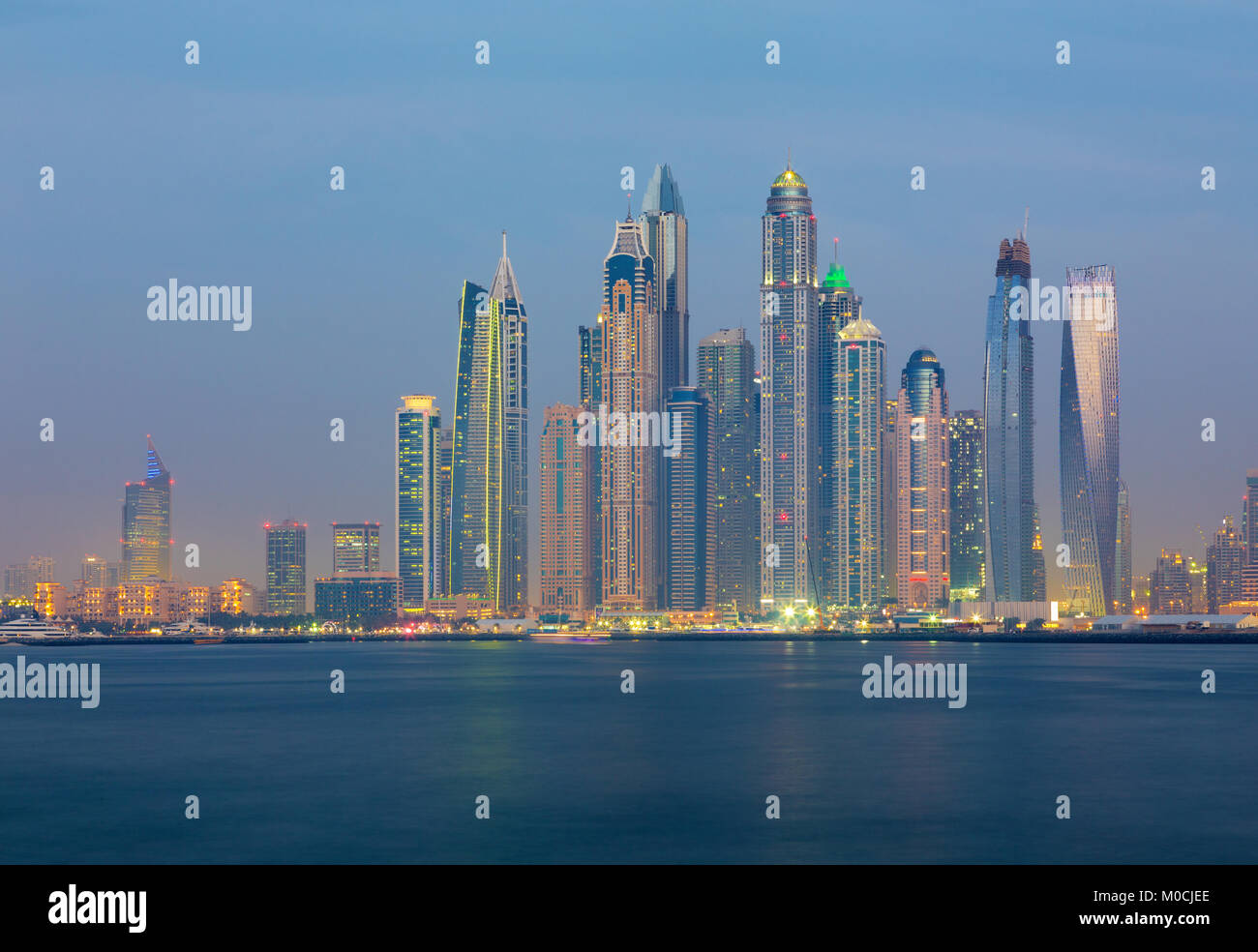 Dubai architecture towers hi-res stock photography and images - Alamy