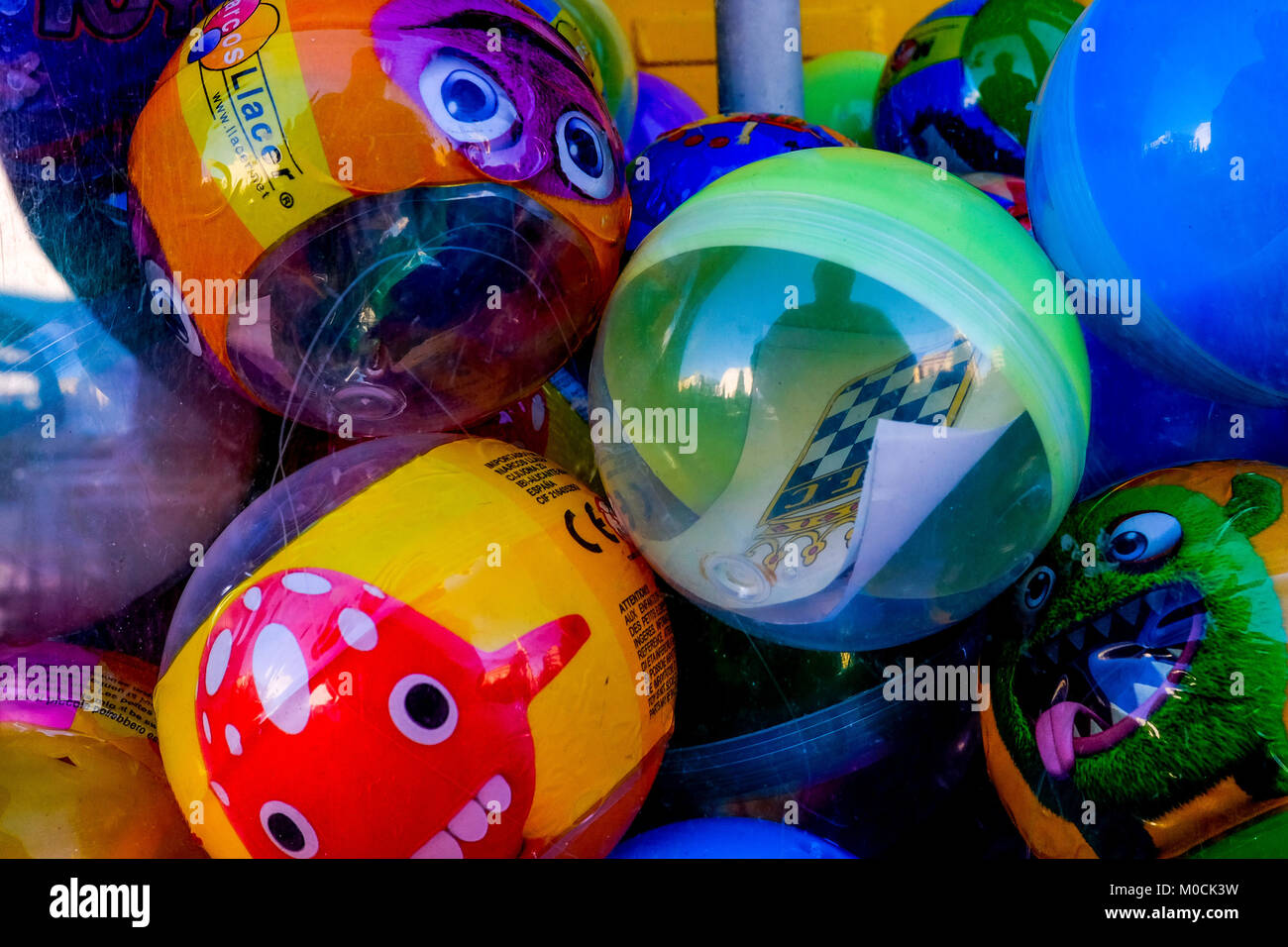 color, colorfull, objects, houses, the contrasts of the color to the ...