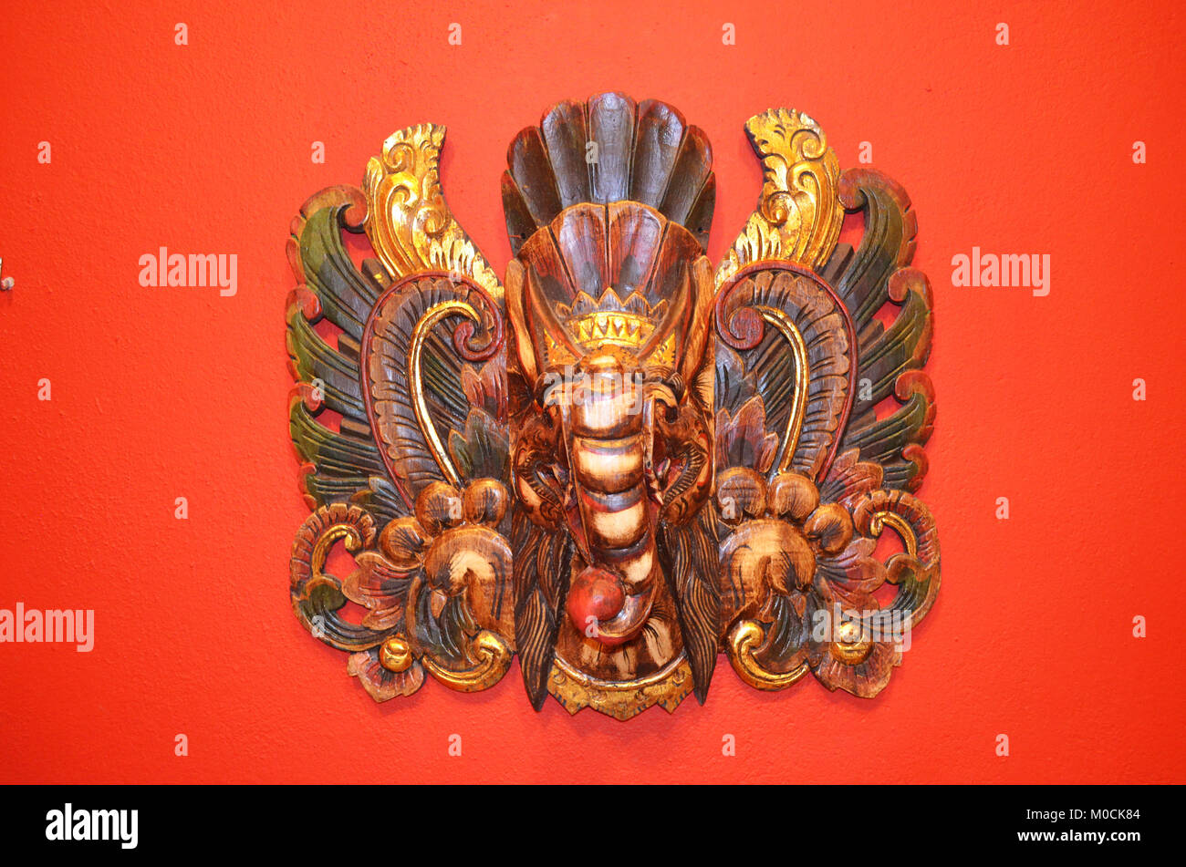 Indonesian mask hi-res stock photography and images - Alamy