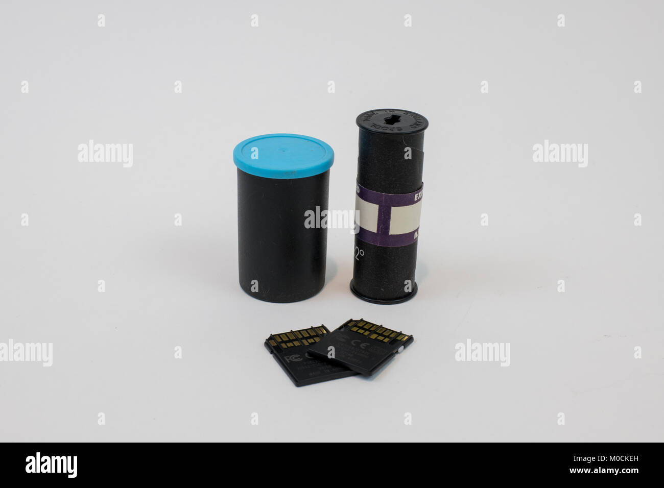 Colection of 120 medium format, 35mm film and SD memory cards Stock ...