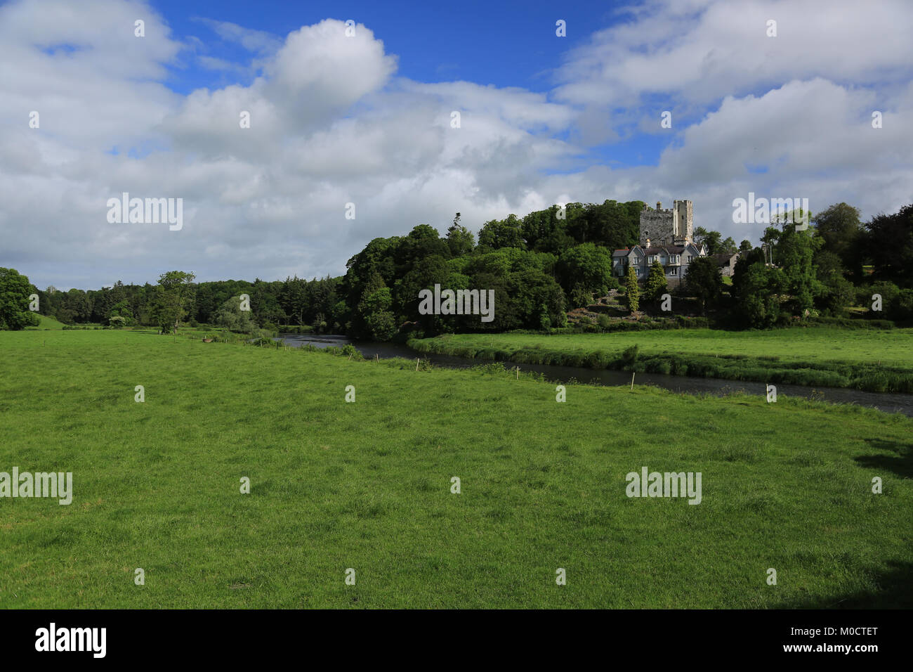 Earth soil ireland hi-res stock photography and images - Alamy