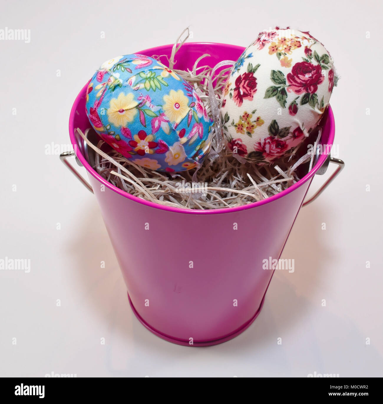 Very happy bucket color pattern hi-res stock photography and images - Alamy