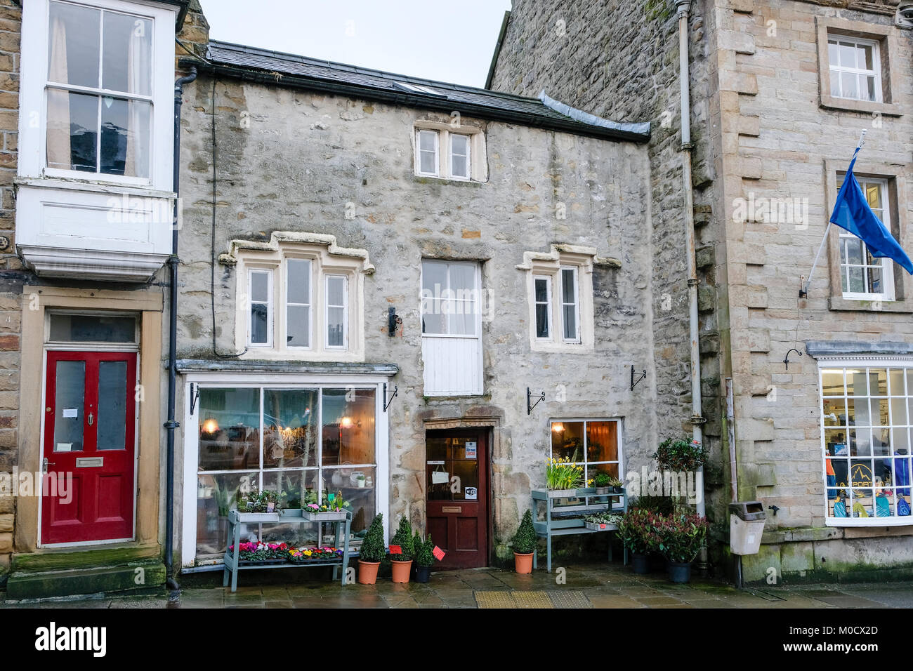 Retail shop settle yorkshire hi-res stock photography and images - Alamy
