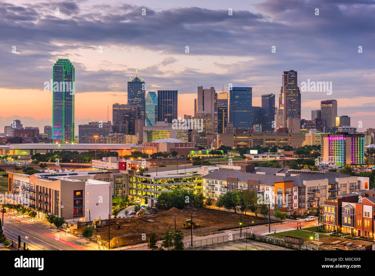 Dallas, Texas, USA skyline at dusk Stock Photo - Alamy