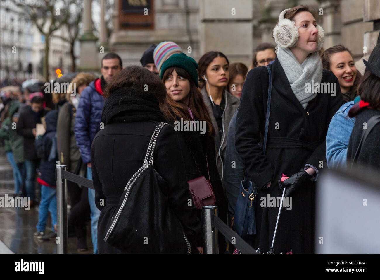 South Kensington, London, UK. 20th Jan, 2018. The miserable London ...