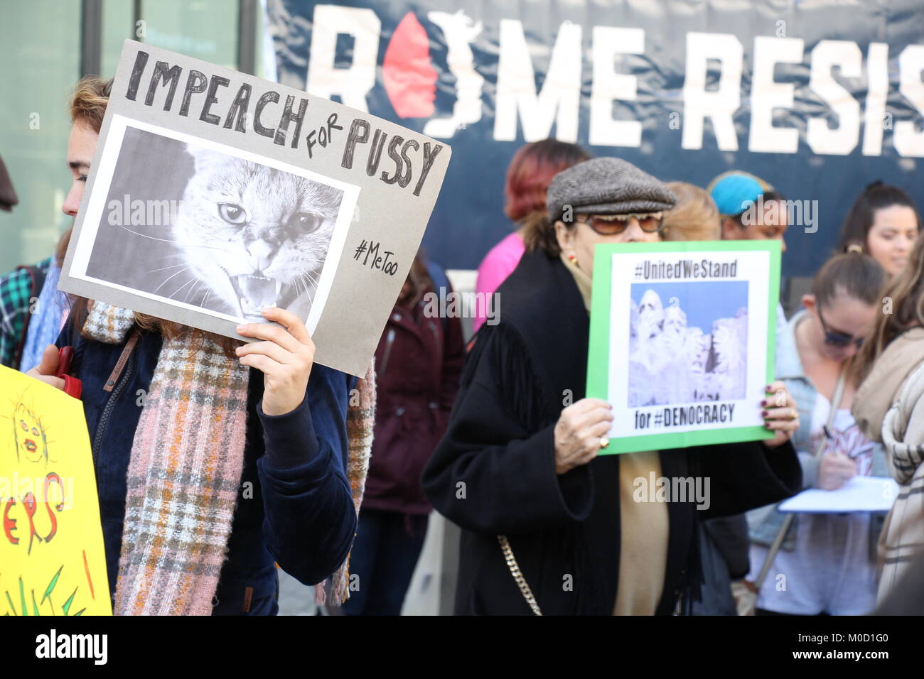 Rome, Italy. 20th Jan, 2018. People at The Women's March Rome ...