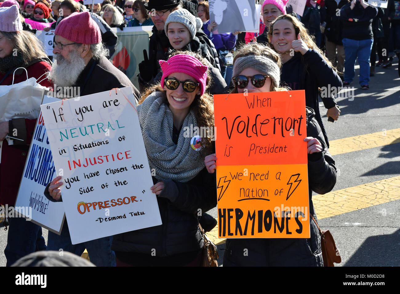Philadelphia, Pennsylvania, USA. 20th Jan, 2018. Thousands of Women and ...
