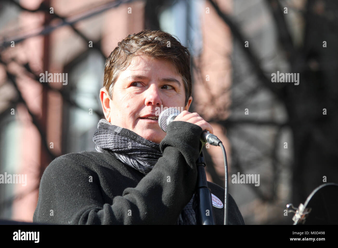 Cindy foster hi-res stock photography and images - Alamy